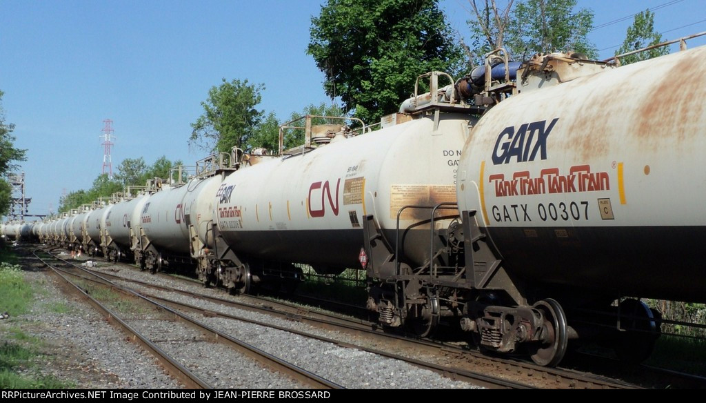 CN GAZ CARS GATX 0036 & 0037
